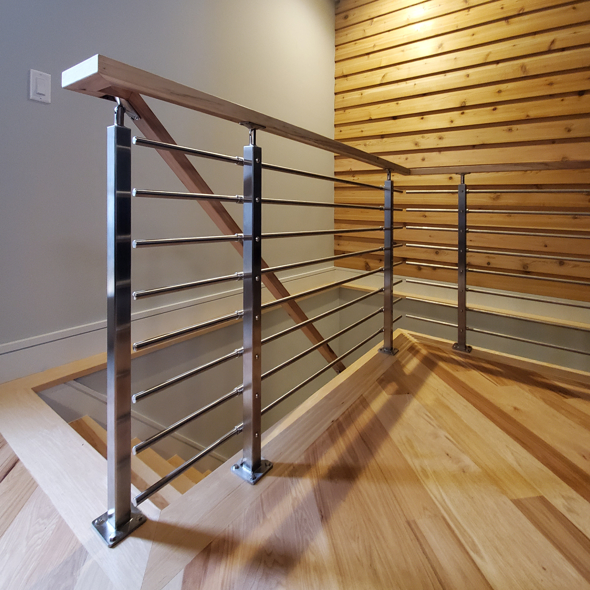 Beautiful Contemporary Railing - It's the Ultimate! - Cascadia Railing ...